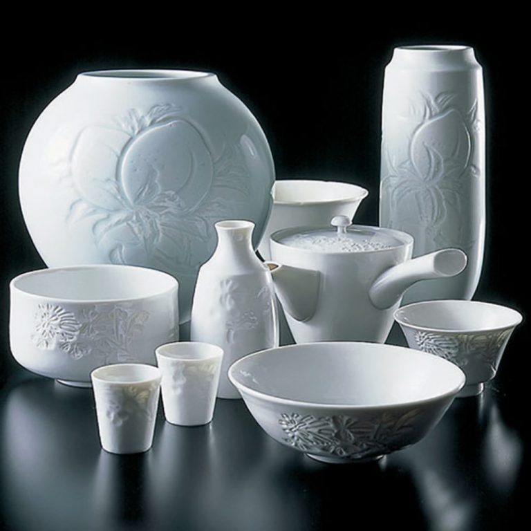 16 loại gốm sứ Nhật phổ biến | ELLE Decoration VN