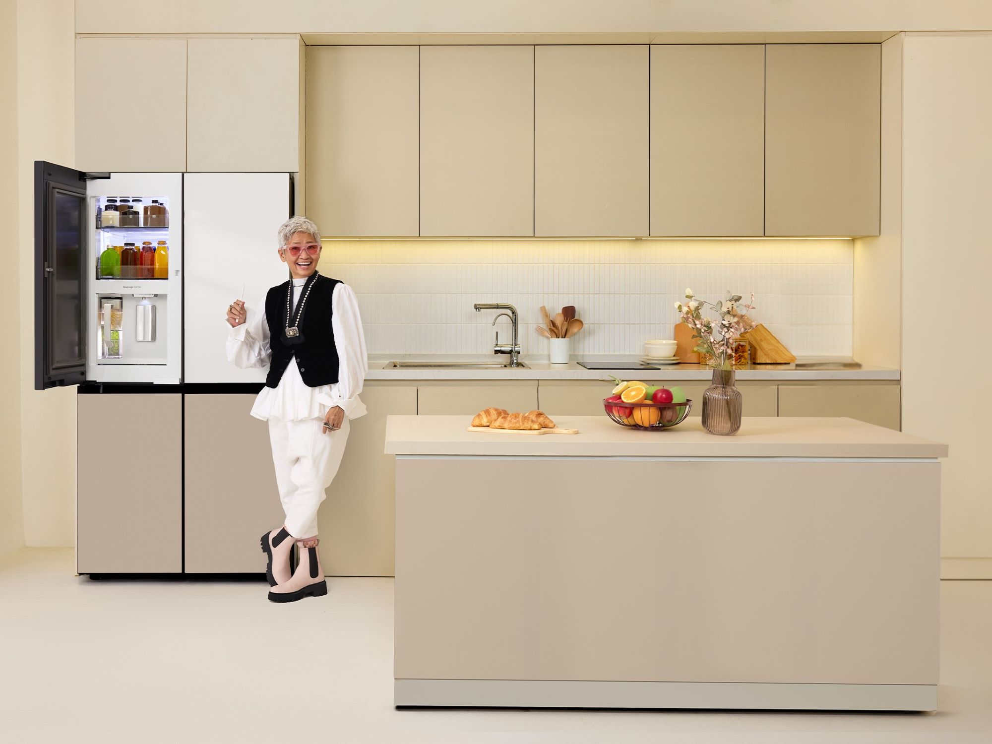 NTK Naomi Thuỷ Nguyễn và căn bếp chạm mọi giác quan