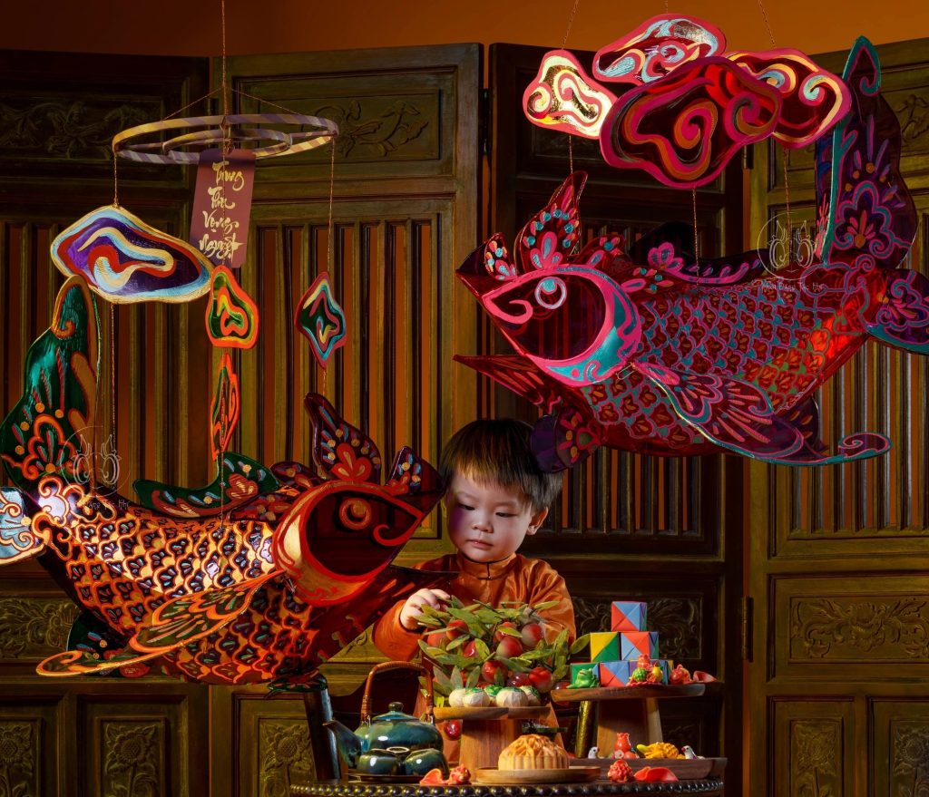 Lồng đèn: Dấu chỉ ánh sáng mùa Trung thu | ELLE Decoration VN